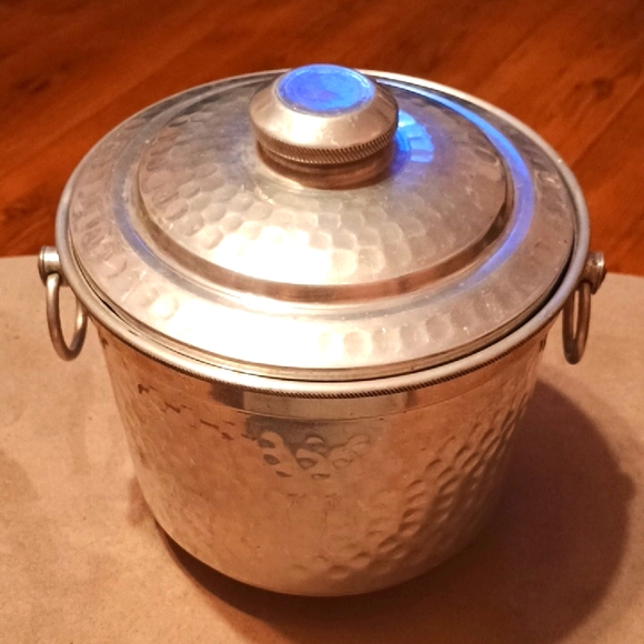 Kitchen | Hammered Silver Kitchen Ice Chest With Lid From The 7s | Poshmark